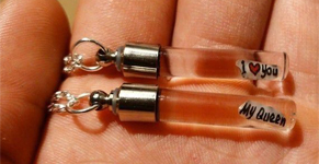 Name On Rice Artist In Delhi For Birthday Party, Wedding, Corporate Or ...